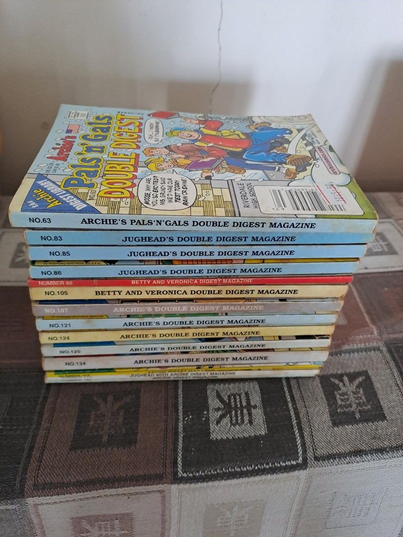 The Archie Digest Library., Hobbies & Toys, Books & Magazines, Fiction ...