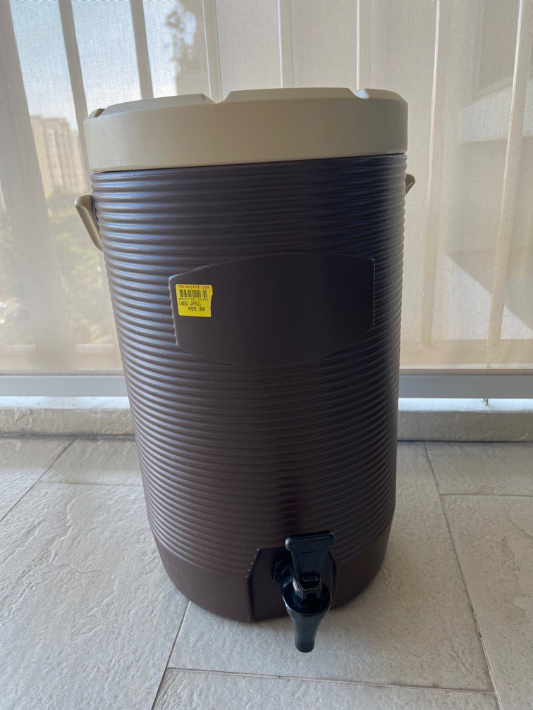 Thermos hot/cold bucket (Yeman), Furniture & Home Living, Kitchenware ...