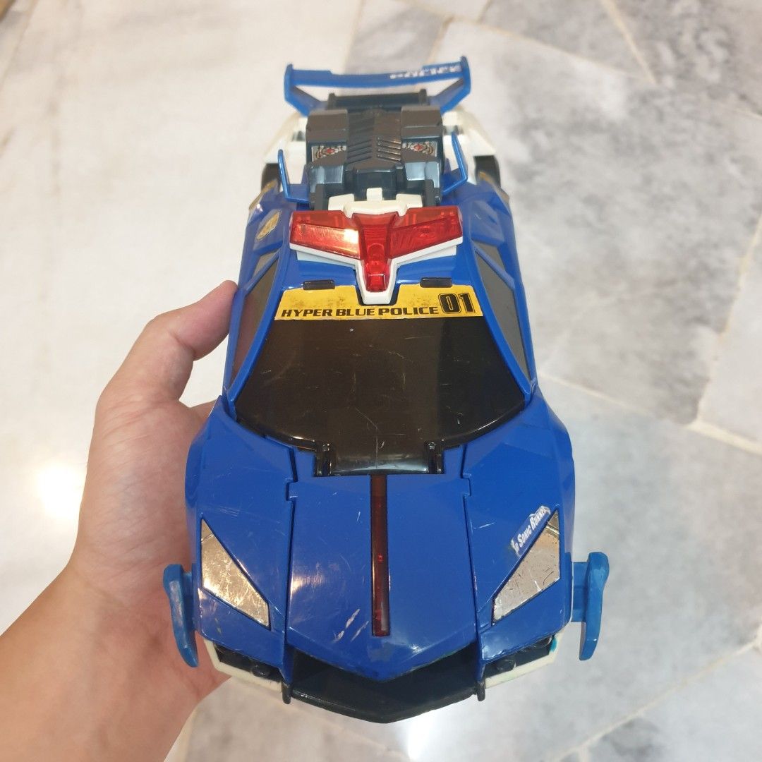 Tomica Hyper Blue Police 01 S.S.R Super Sonic Runner #lamborghini ...