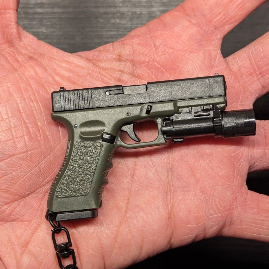 Toy Gun Keychain | Glock + Flashlight| 1:4 Scale, Hobbies & Toys ...