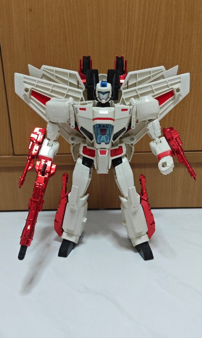 Transformers Generations Leader class Jet fireworks, Hobbies & Toys ...
