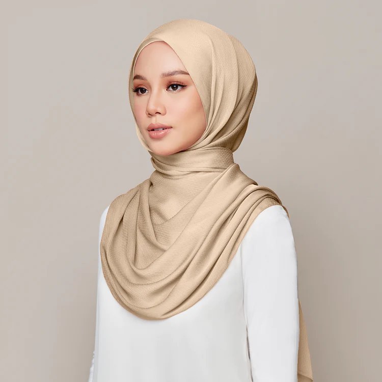 TudungPeople Sofya in Muslin (Shawl), Women's Fashion, Muslimah Fashion ...