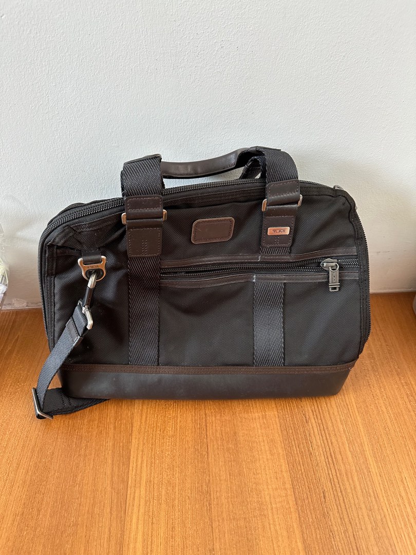Tumi alpha bravo briefcase, Men's Fashion, Bags, Briefcases on Carousell