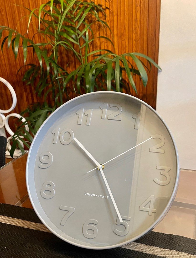 Union & Scale Wall Clock - 30cm *** battery included Php 500 on Carousell