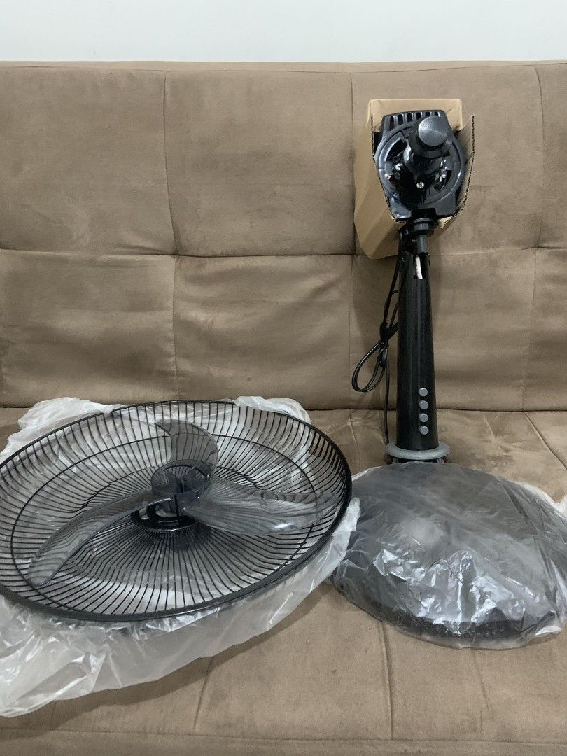UNION DESK FAN BRAND NEW '16 on Carousell