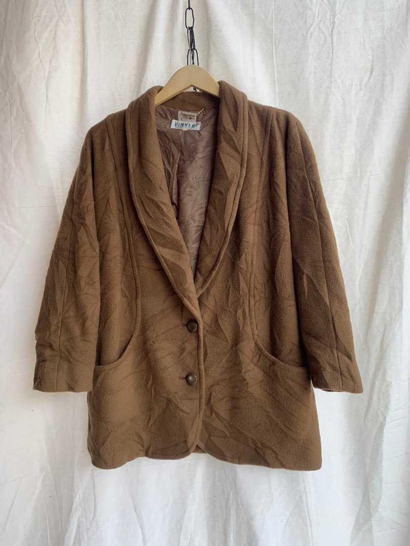 vinvert coat blazer, Fesyen Wanita, Pakaian Wanita, Baju Luaran di Carousell