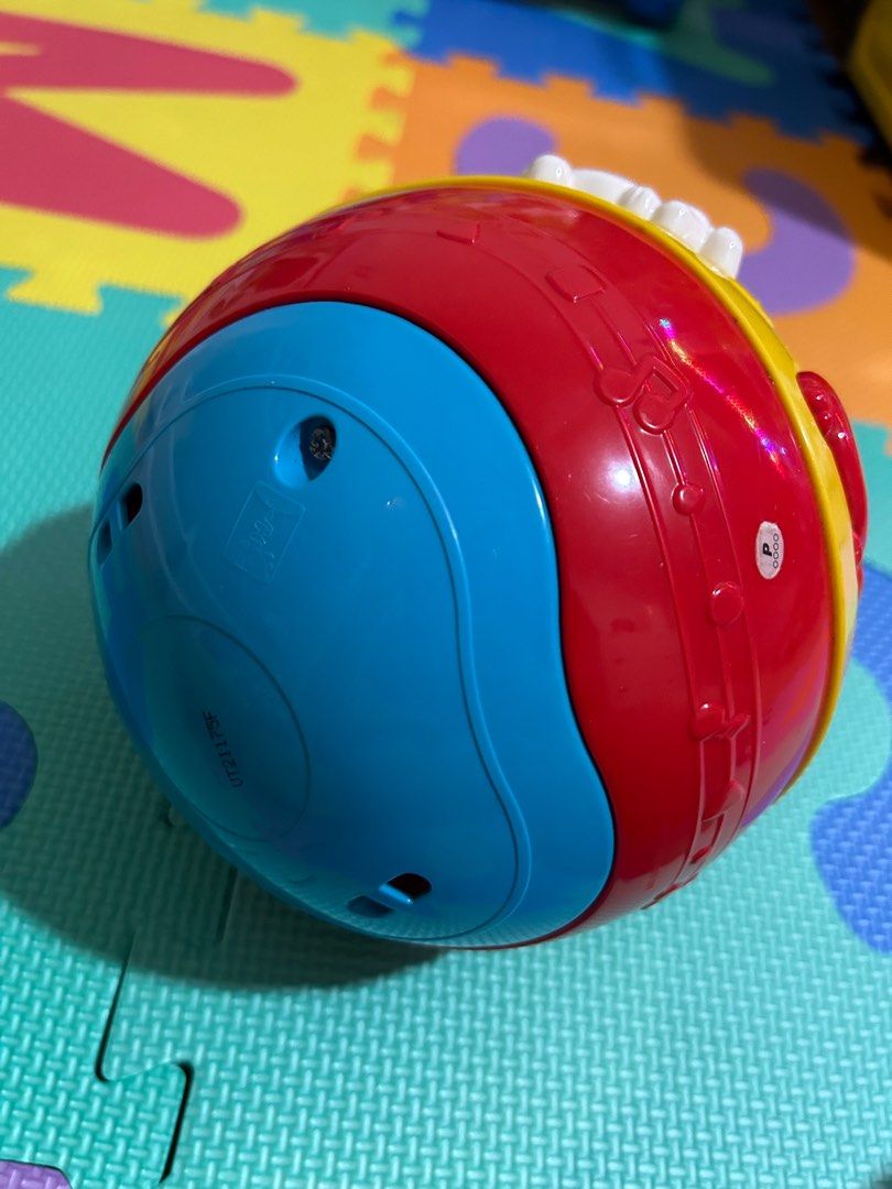 Vtech wiggle and crawl ball, Babies & Kids, Infant Playtime on Carousell