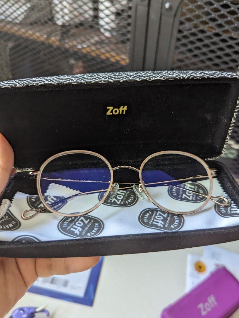 Zoff light pink glasses, Men's Fashion, Watches & Accessories, Sunglasses & Eyewear on Carousell