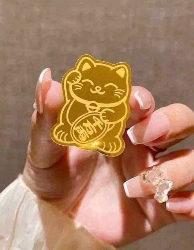 24k lucky cat/charm sticker on Carousell