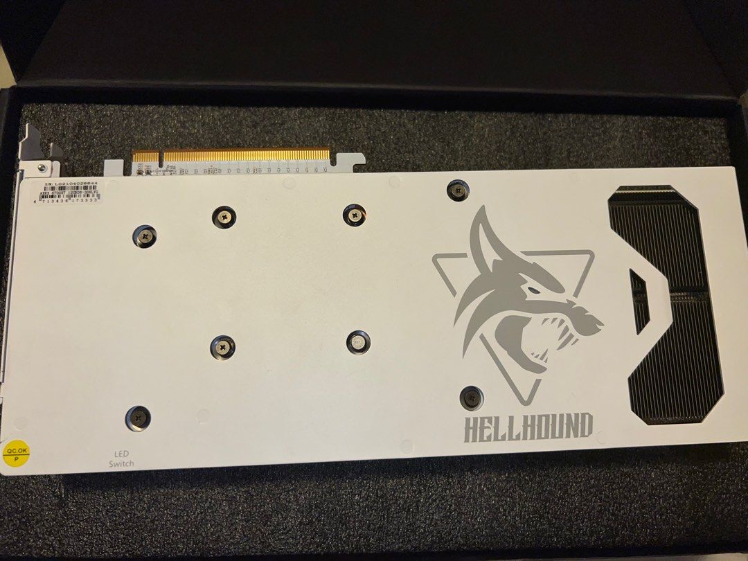 AMD 6700XT Hellhound White graphics card, Computers & Tech, Parts ...