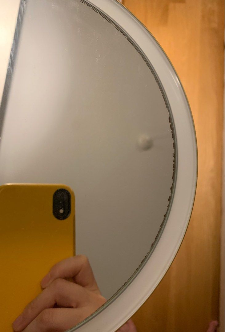 AMIRO O2 LED Vanity Mirror, Furniture & Home Living, Home Decor, Mirrors on Carousell