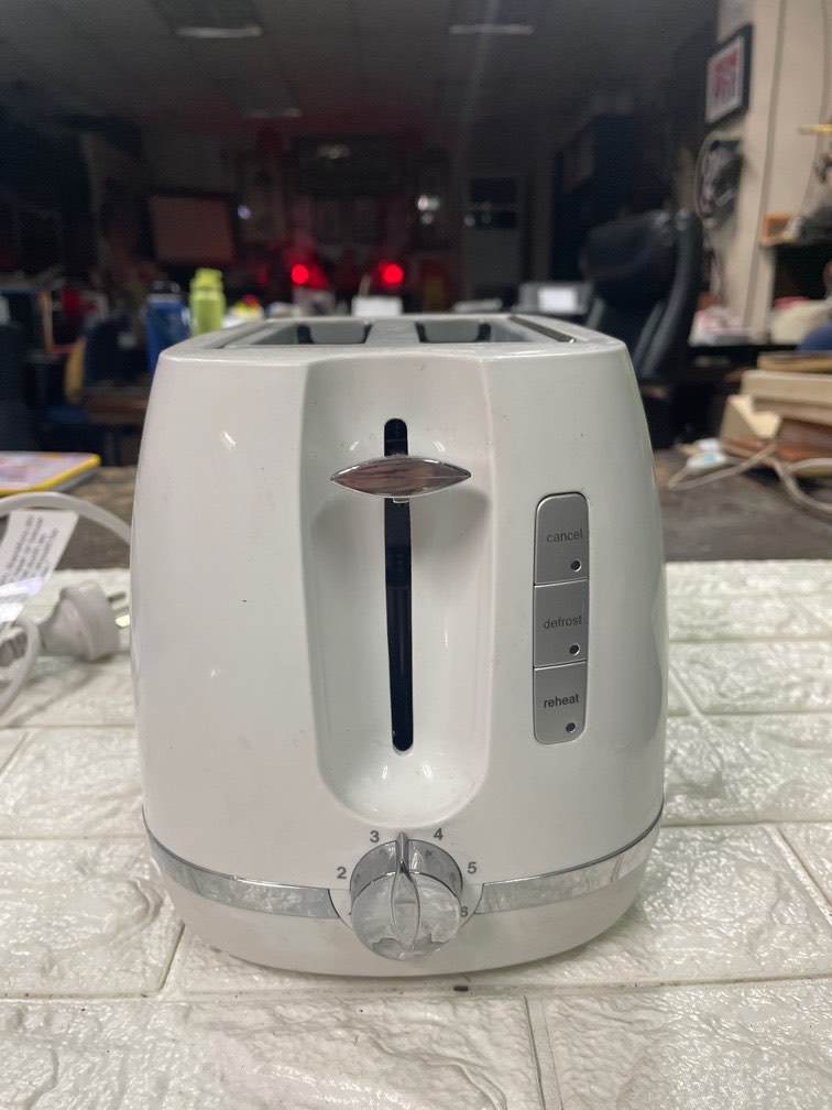 Anko White 2 Slice Bread Toaster, TV & Home Appliances, Kitchen ...