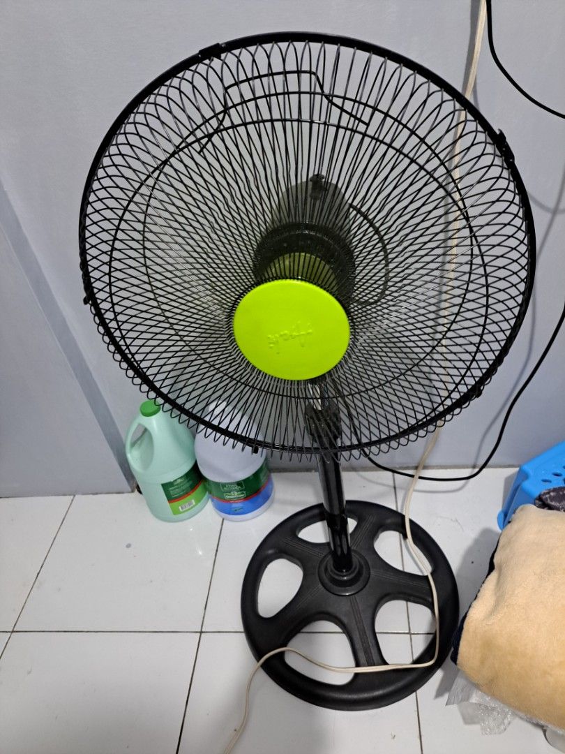 Asahi stand fan on Carousell