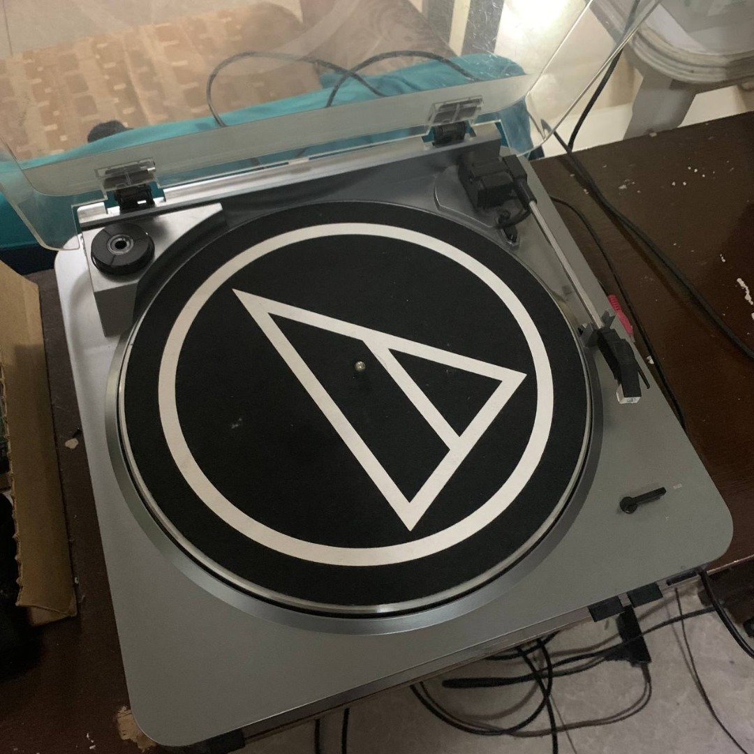Audio Technica LP-60 Turntable on Carousell