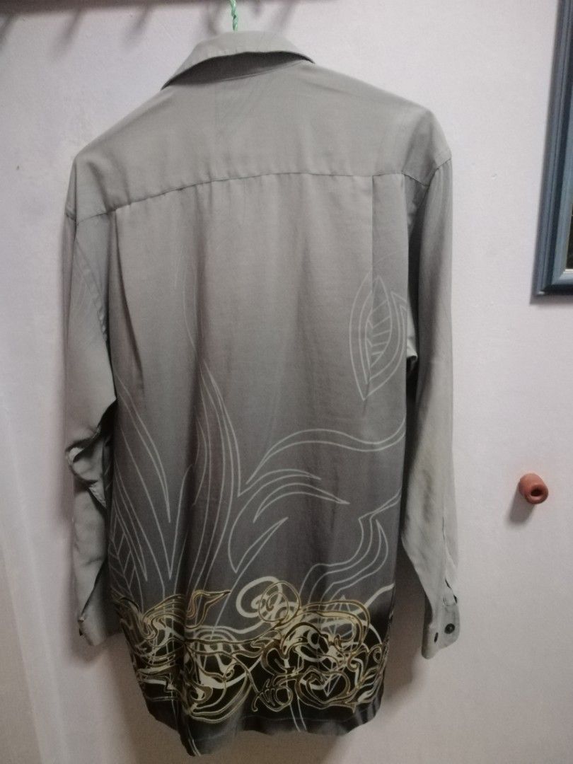 Batik Shirt Dapper Club, Men's Fashion, Activewear on Carousell