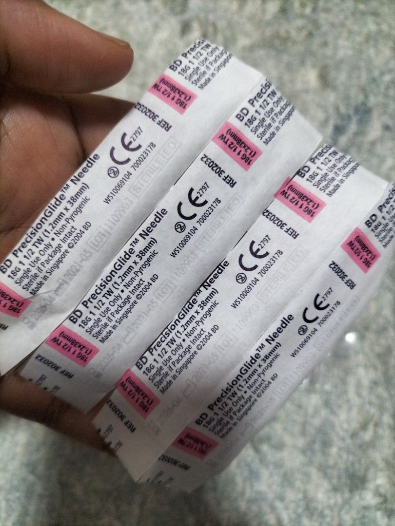 BD PrecisionGlide Needle 18G 1 1/2", Health & Nutrition, Medical ...