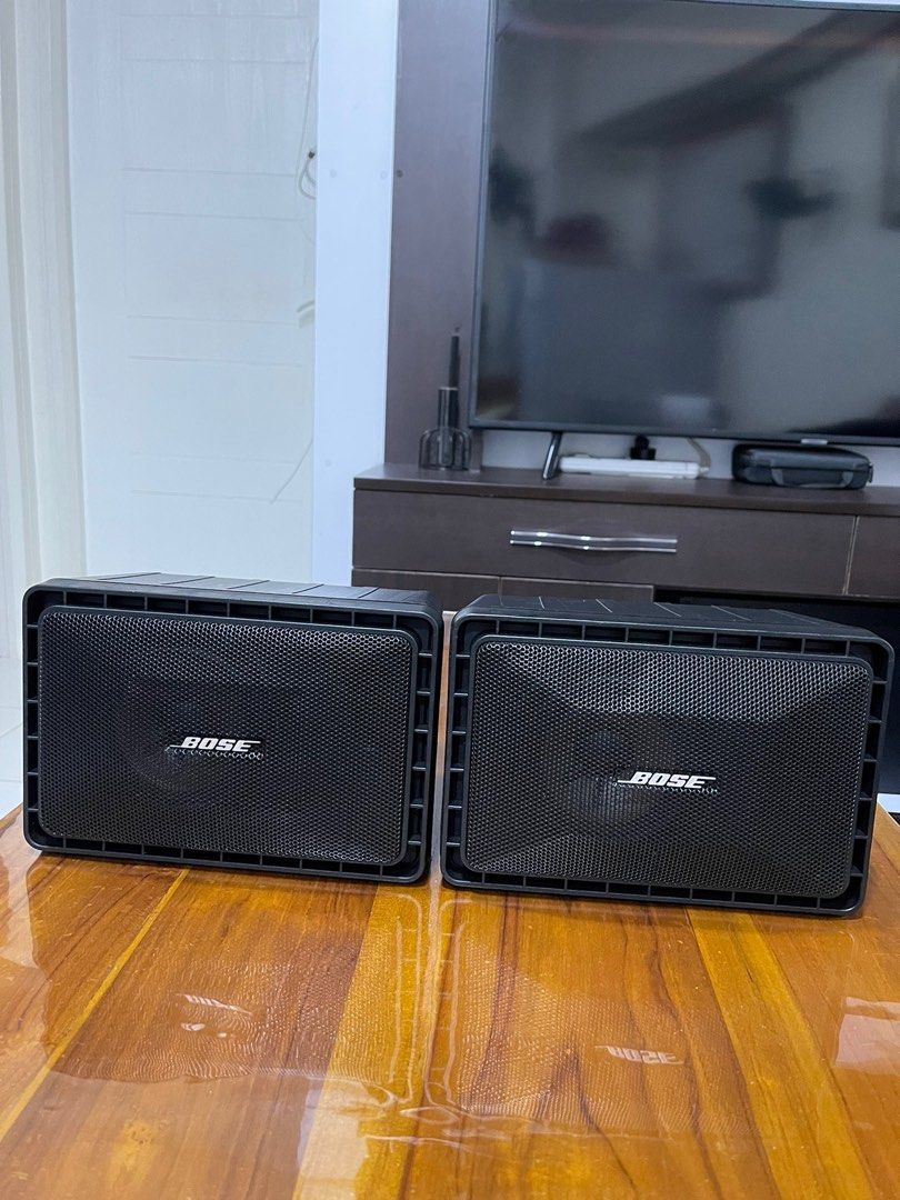 Bose Roomate 2 Powered Speaker on Carousell