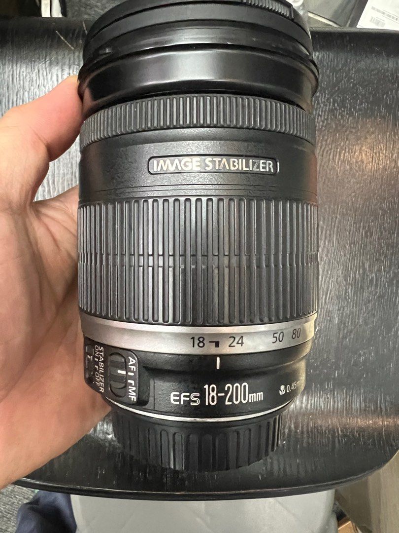 Canon 18-200mm IS, Photography, Lens & Kits on Carousell