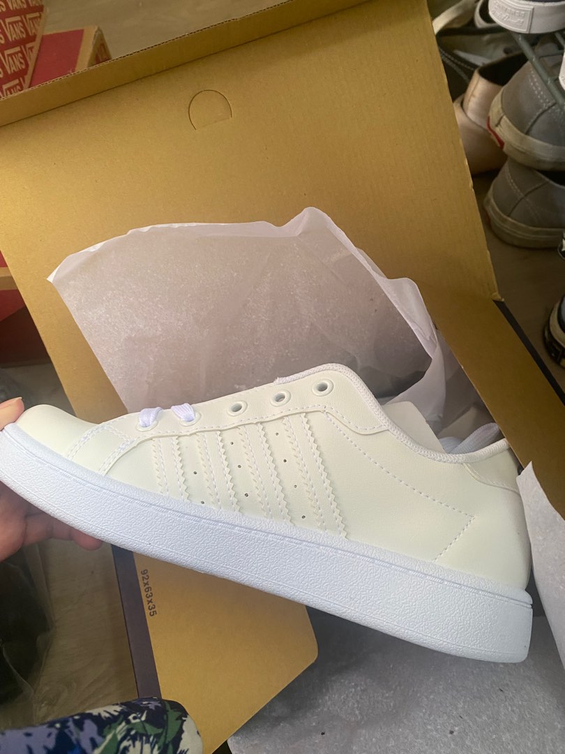 checkers shoe, Men's Fashion, Footwear, Sneakers on Carousell