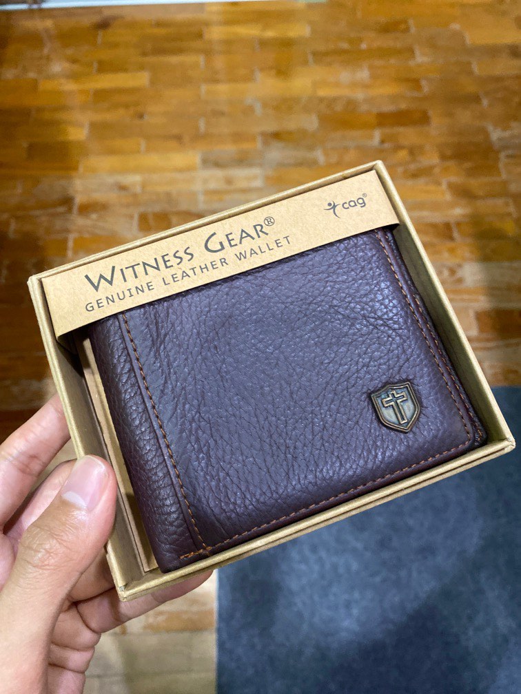 Christian Wallet (witness gear), Men's Fashion, Watches & Accessories ...