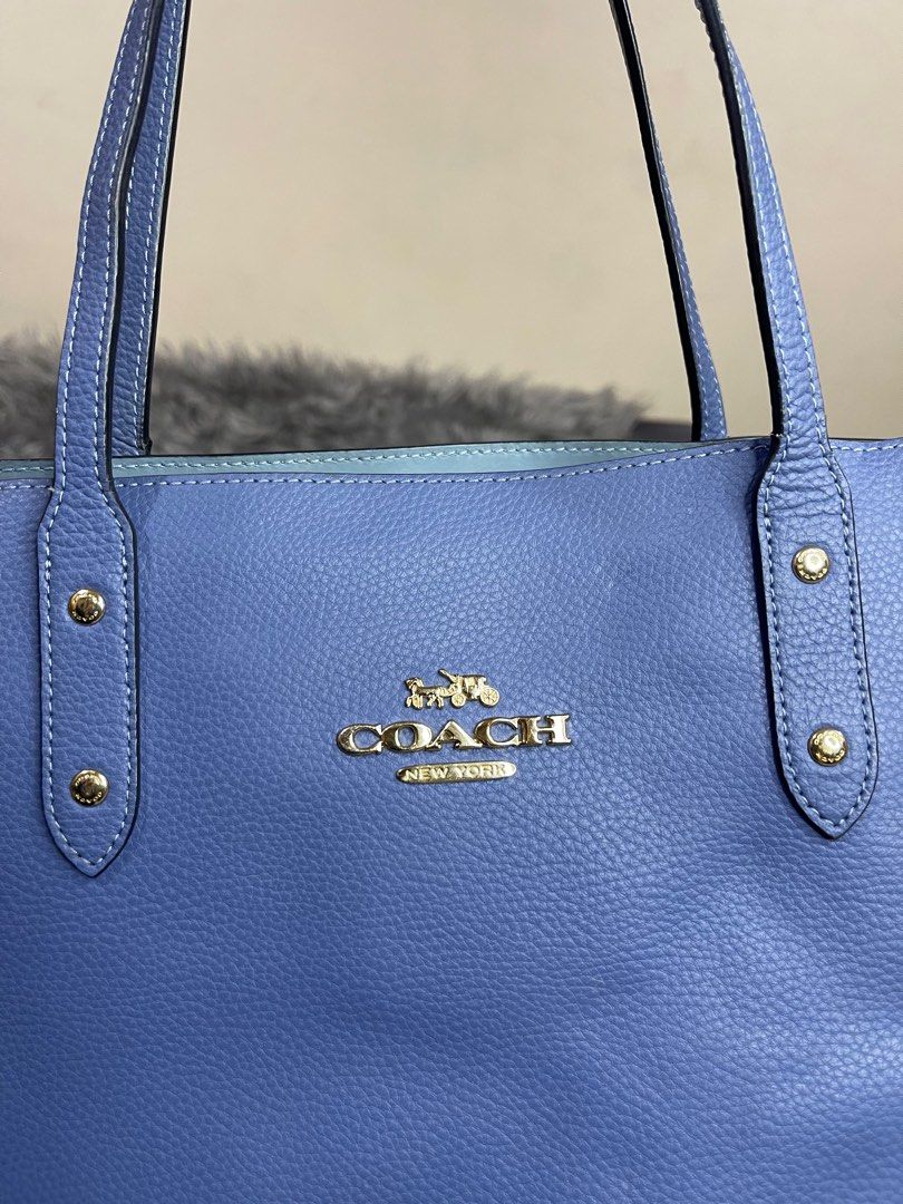 Coach Open Tote, Women's Fashion, Bags & Wallets, Tote Bags on Carousell