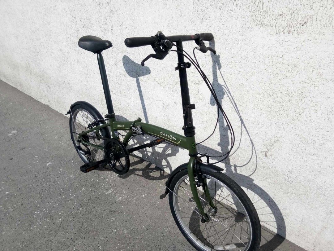 DAHON SUV D6 Folding Bike 20" on Carousell