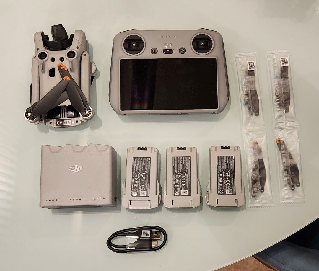 DJI Mini Pro 3, Photography, Drones on Carousell