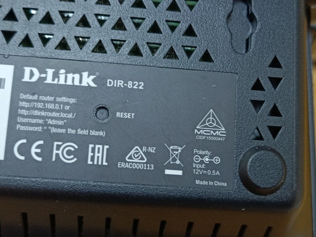 D-link Wifi Router DIR 822, 電腦＆科技, 電腦周邊及配件, Wifi及上網相關產品 - Carousell