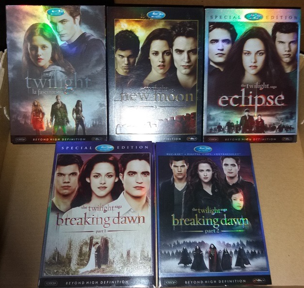 DVD Twilight Complete Saga Dual Layer DVD 9 Movie Series, Hobbies ...