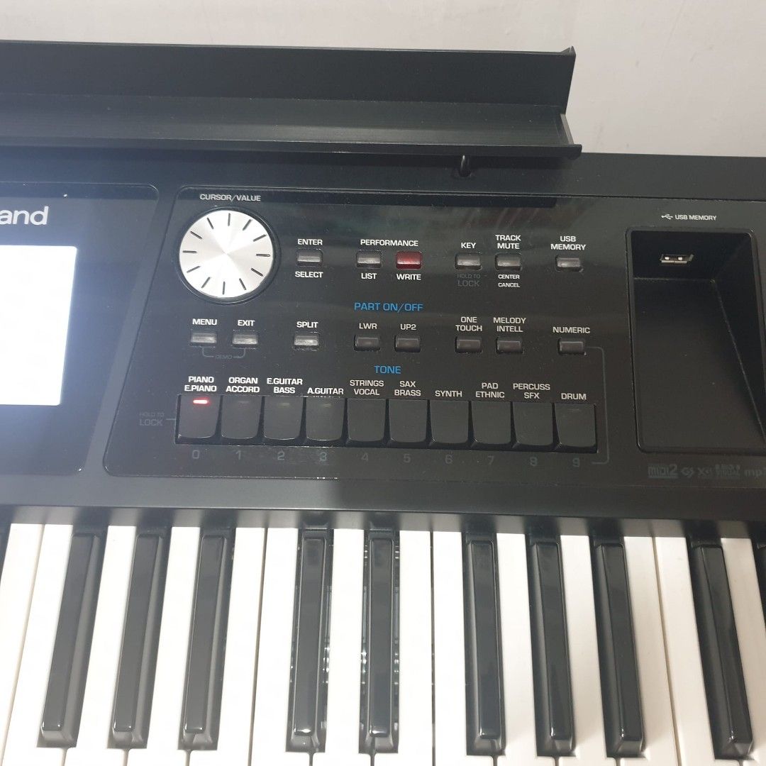 Electronic Roland BK5 Keyboard Set, Audio, Portable Music Players on Carousell