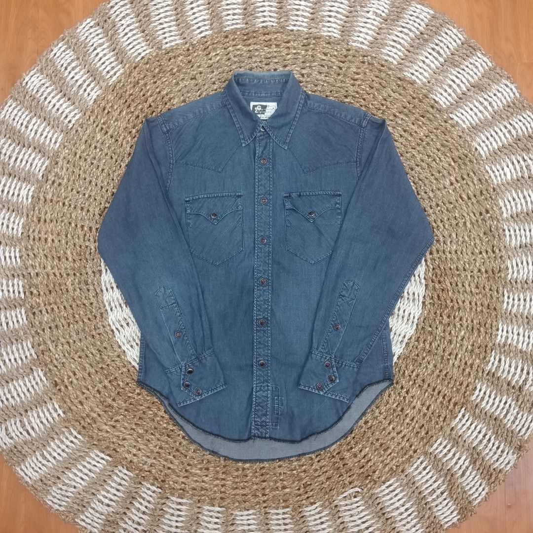 Engineered garments denim shirt, Fesyen Pria, Pakaian , Atasan di Carousell
