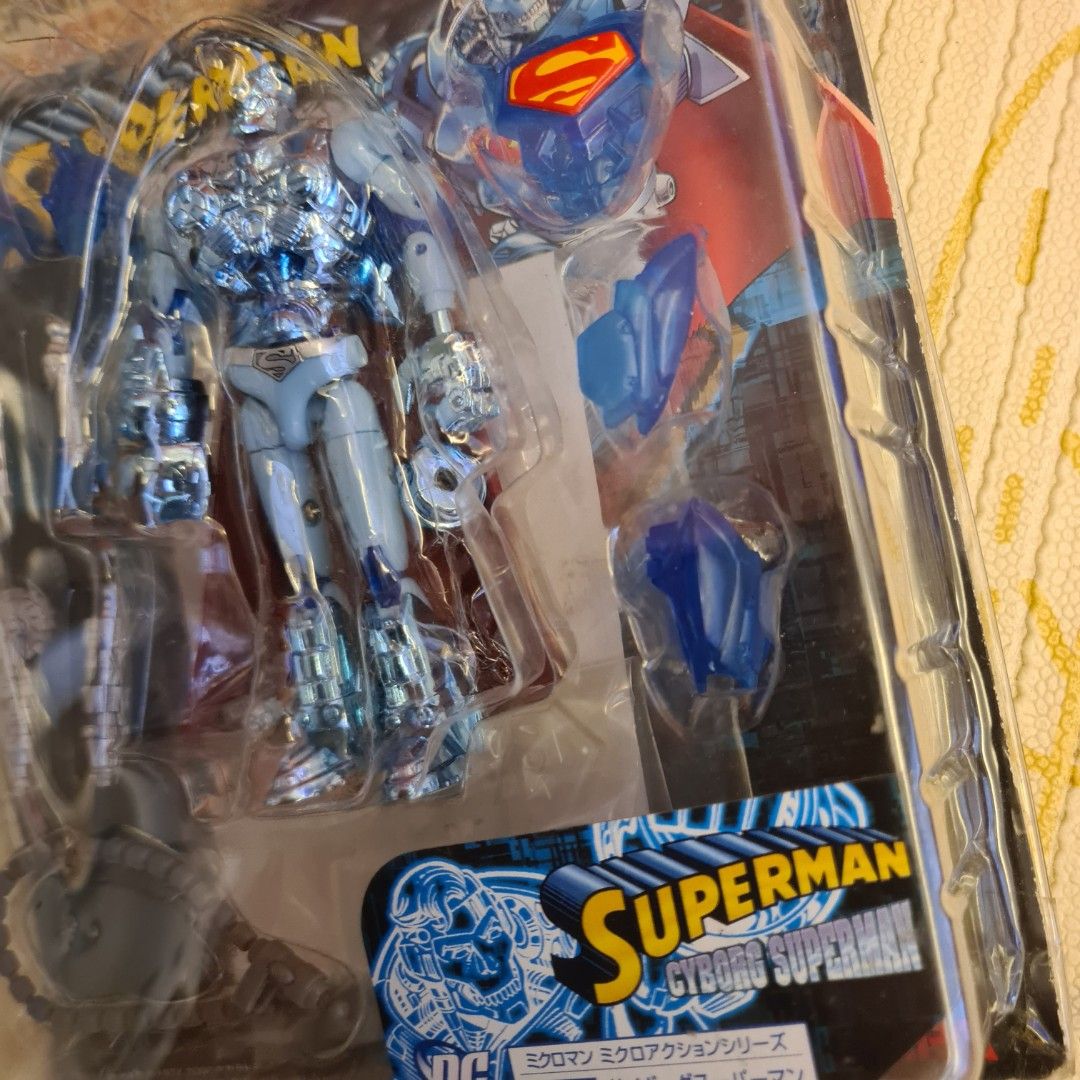 FREE TRACKED SHIPPING! 2006 Vintage Takara aros Microman Micro Action ...