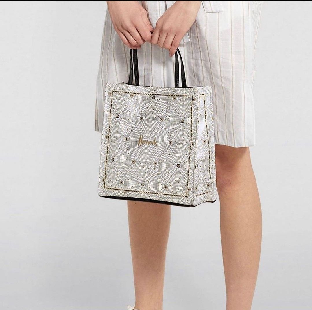 HARRODS limited edition, Women's Fashion, Bags & Wallets, Tote Bags on ...