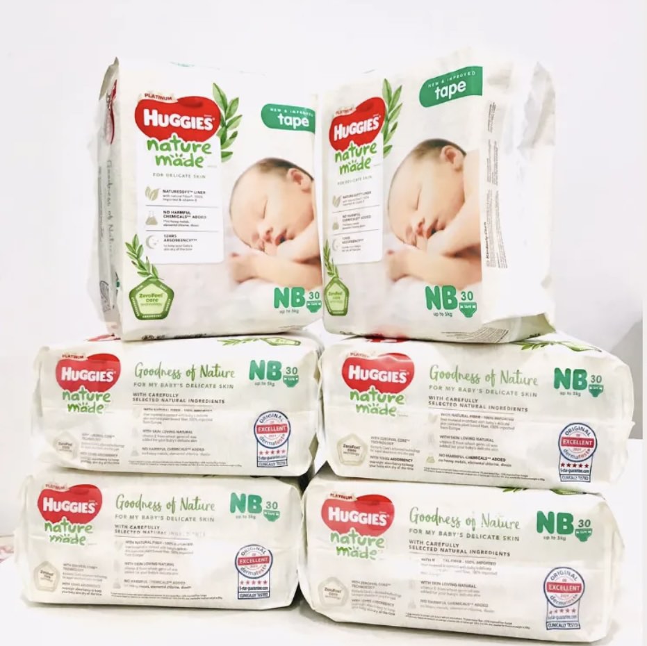 Huggies NB diapers (30 pieces), Babies & Kids, Bathing & Changing ...