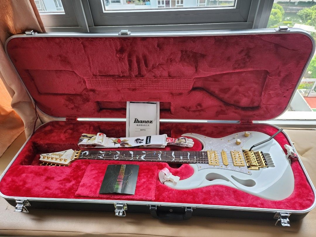 Ibanez PIA Steve Vai Signature Electric Guitar, Hobbies & Toys, Music ...