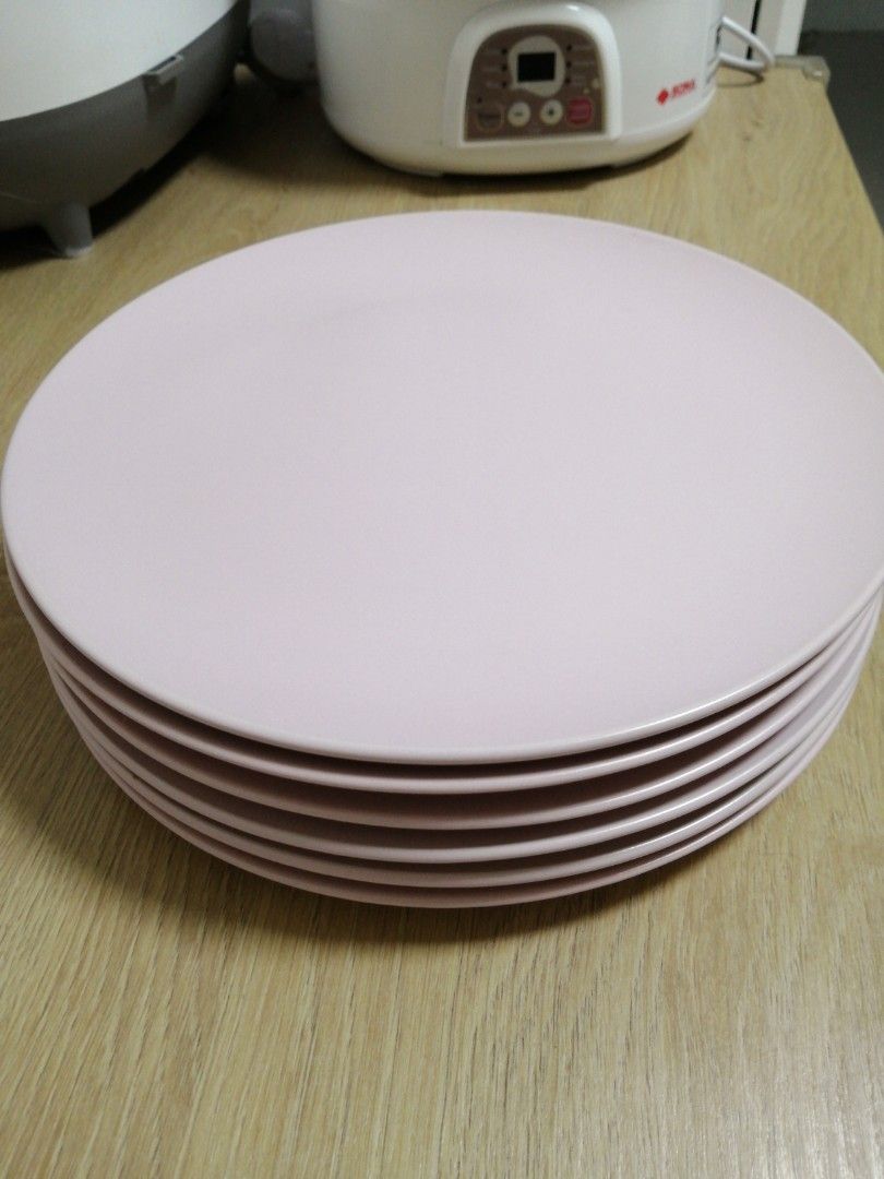 Ikea pink plates 26cm, Furniture & Home Living, Kitchenware & Tableware ...