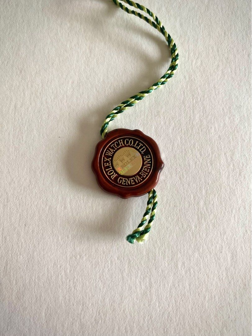 *In stock* Like new Authentic Red Rolex multiple crown hologram wax ...