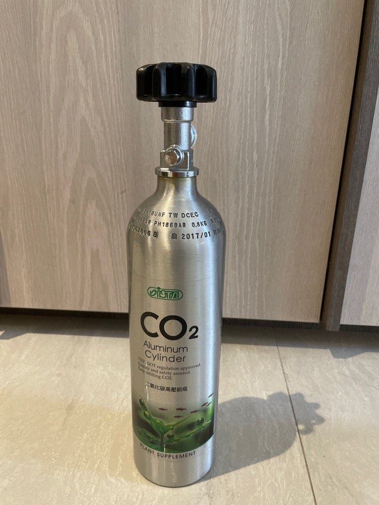Ista CO2 Cylinder Aquarium 1L, Pet Supplies, Homes & Other Pet ...