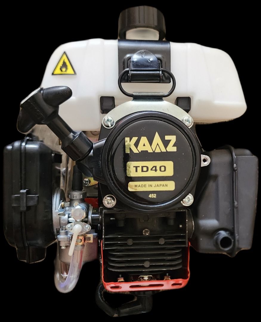Kawasaki Kaaz TD40 Grass cutter, Commercial & Industrial, Construction ...
