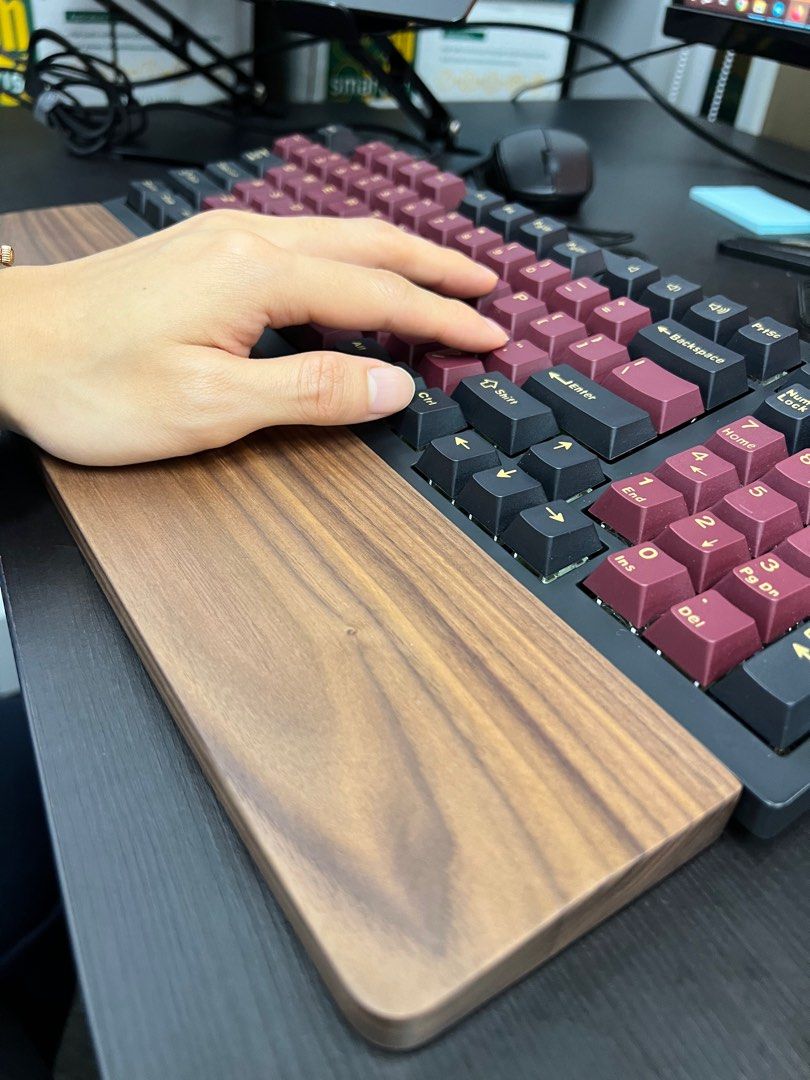 Keyboard palm / wrist rest, Computers & Tech, Parts & Accessories ...