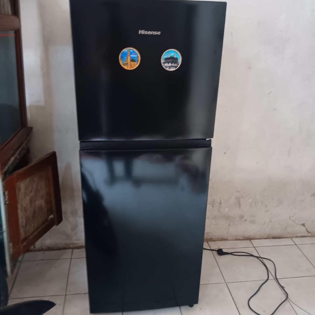 Kulkas HISENSE 2 pintu, Kitchen & Appliances di Carousell