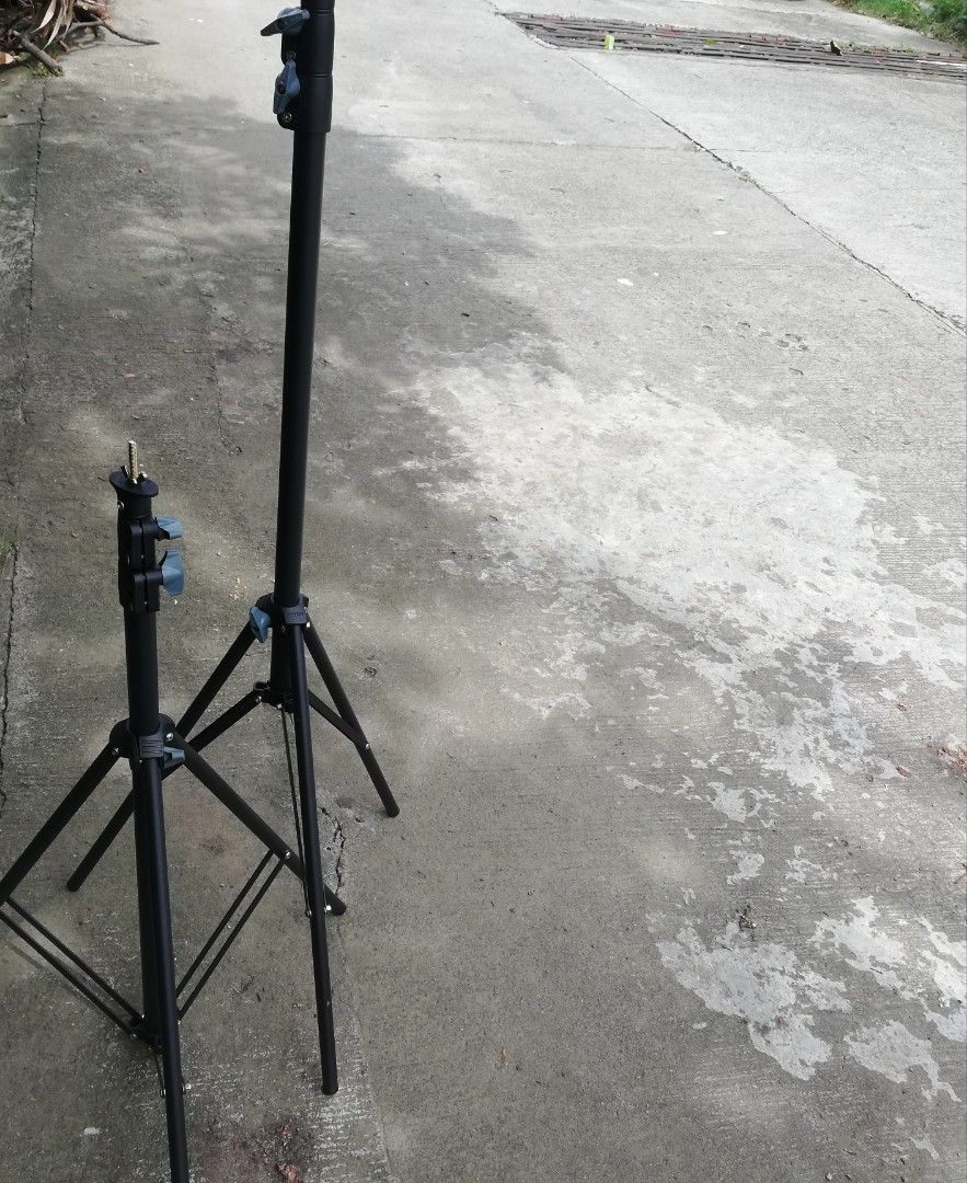 Linco zenith series 8 tripod, Photography, Cameras on Carousell