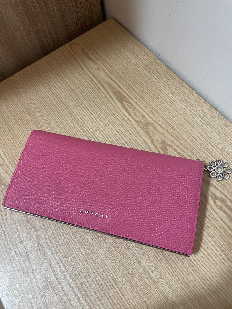 LOVCAT slim wallet on Carousell