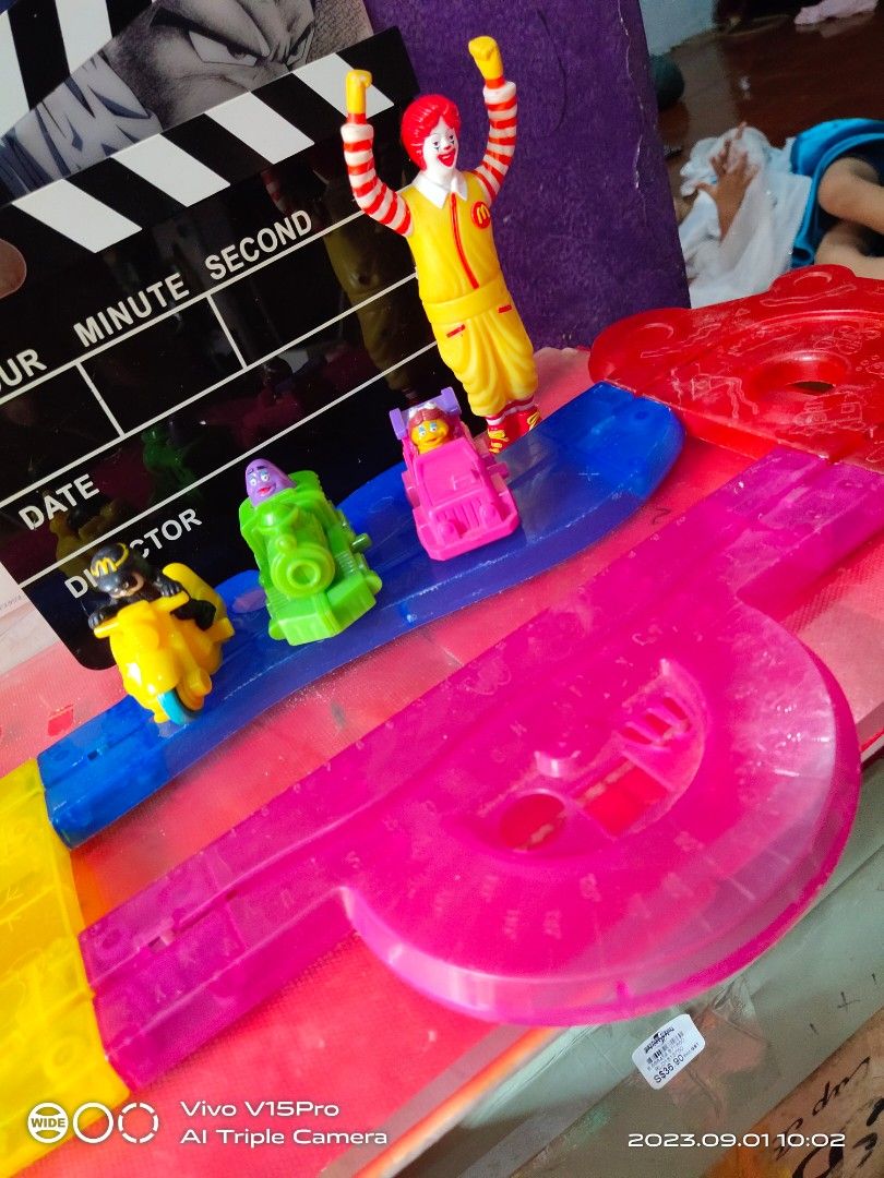 mcd happy meal wacky rulers set, Toys & Collectibles, Mainan di Carousell