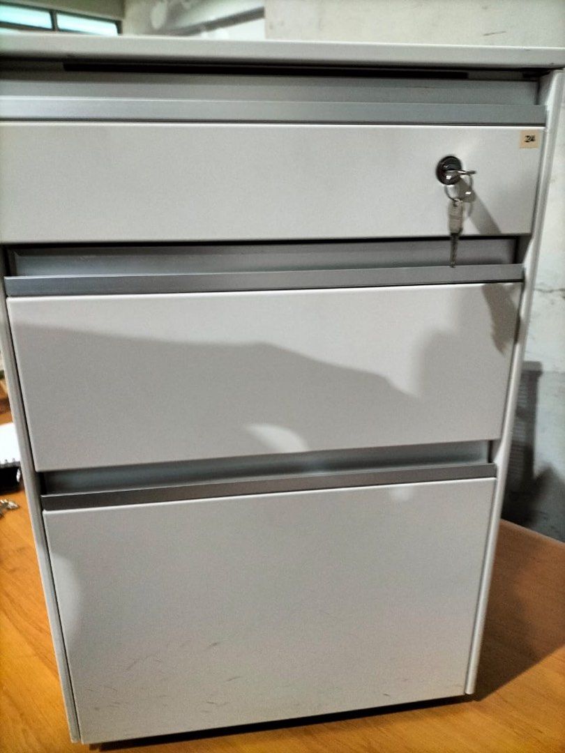 Metal Drawer, Furniture & Home Living, Furniture, Shelves, Cabinets ...