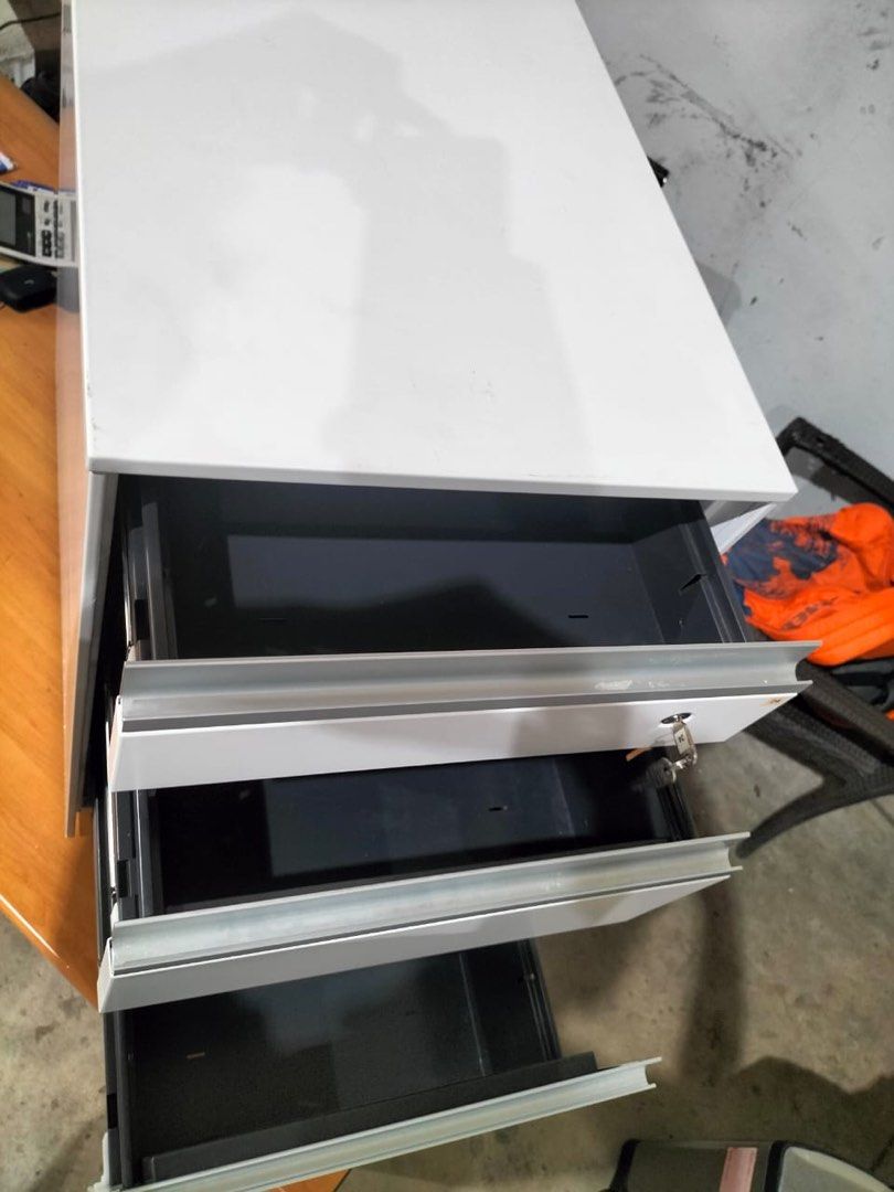 Metal Drawer, Furniture & Home Living, Furniture, Shelves, Cabinets ...