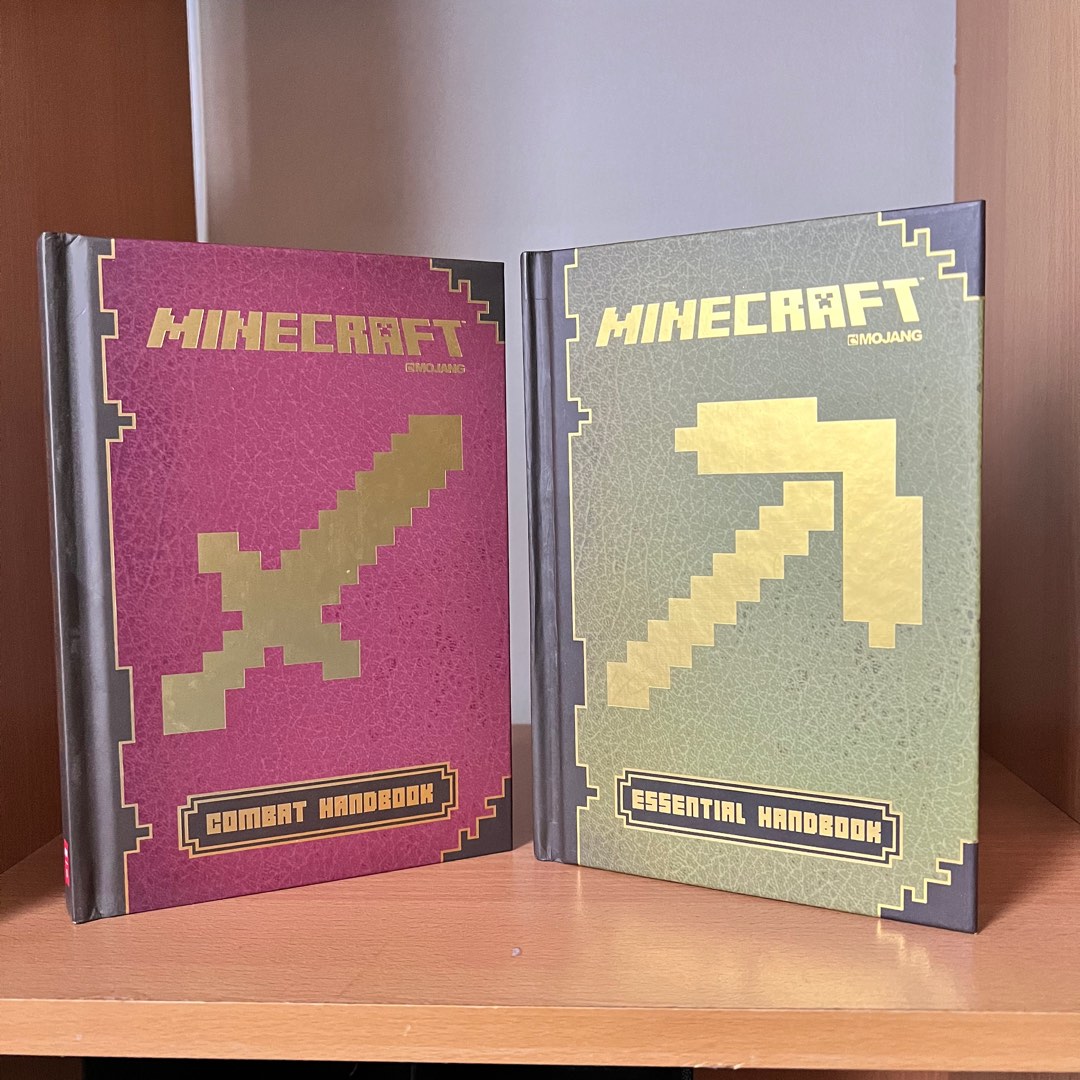 Minecraft Combat & Essential Handbook, Hobbies & Toys, Toys & Games on Carousell