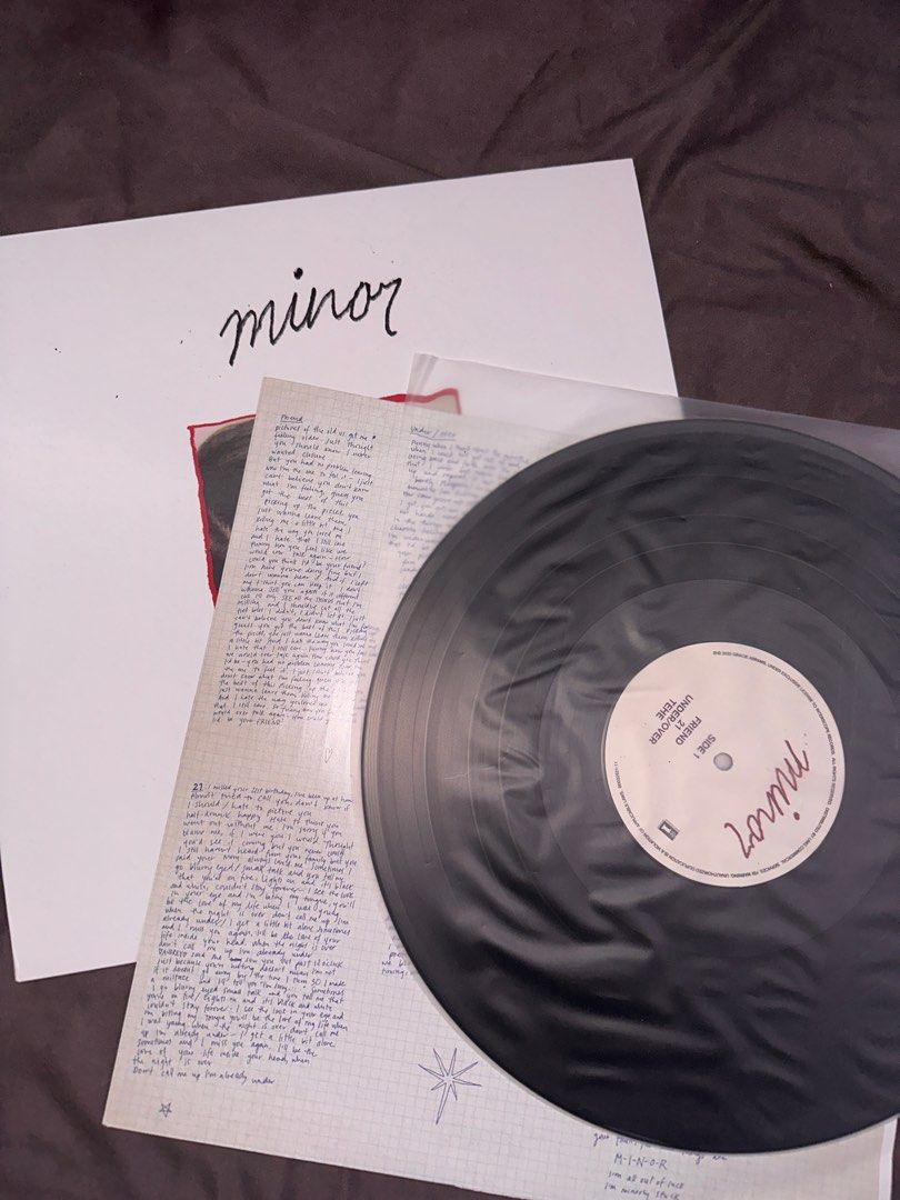 minor vinyl - gracie abrams, Hobbies & Toys, Music & Media, Vinyls on ...