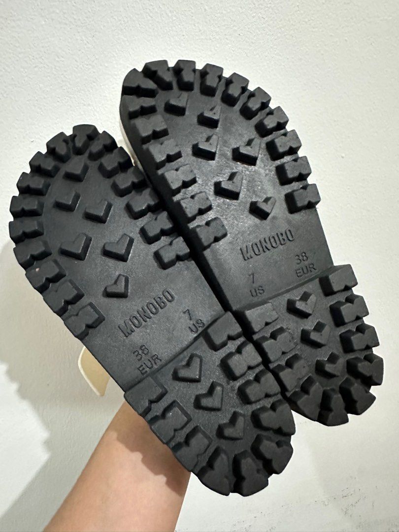 Monobo 2 Strap Slippers US7, Women's Fashion, Footwear, Flats & Sandals ...