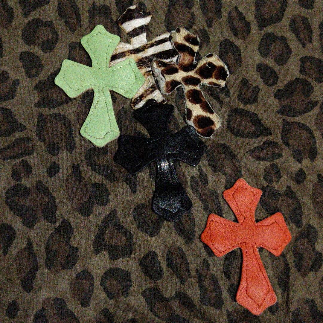 MULTI CROSS CHROME HEARTS, Women's Fashion, Tops, Shirts on Carousell